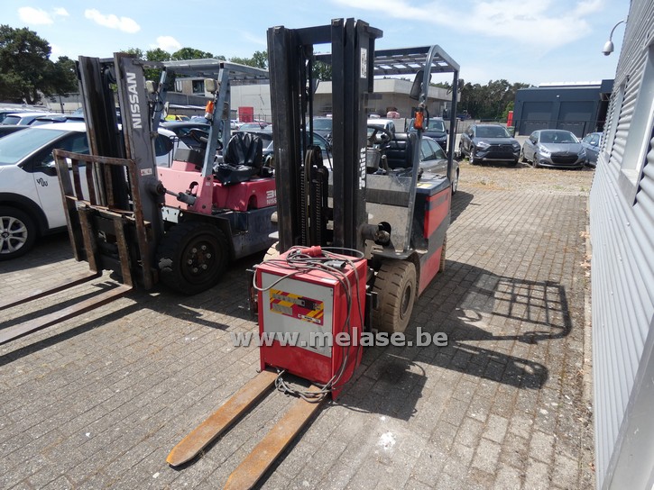 Melase - Veilingzaal